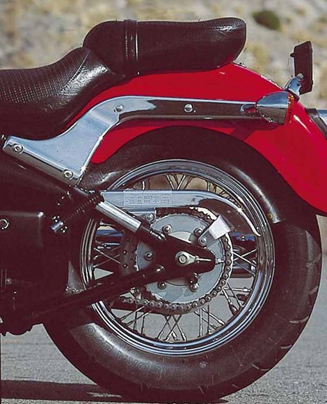 KAWASAKI VN800 CLASSIC (1996-2004) Motorcycle Review