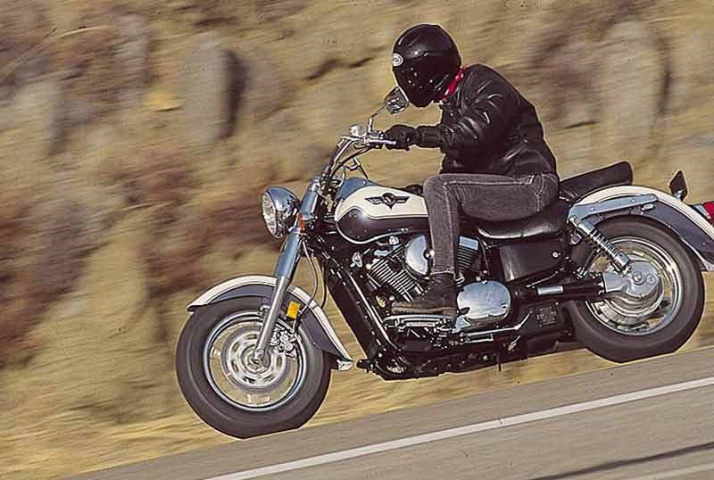 KAWASAKI VN800 CLASSIC (1996-2004) Motorcycle Review