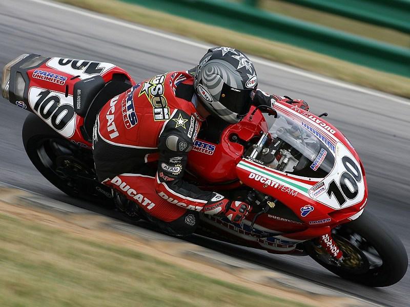 AMA crash for Hodgson
