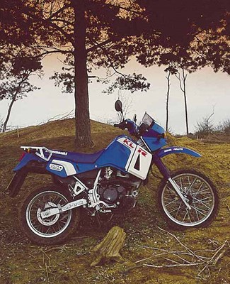 KAWASAKI KLR250 (1984-2001) Review | Specs & Prices