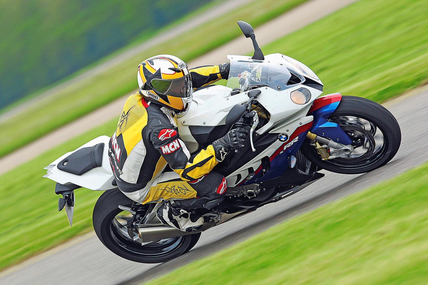 Litre class legends: £7500 superbikes!