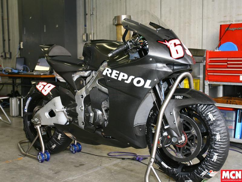 800cc MotoGP test ends