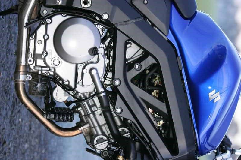 SUZUKI SV650 (1999-2015) Review | Speed, Specs & Prices | MCN