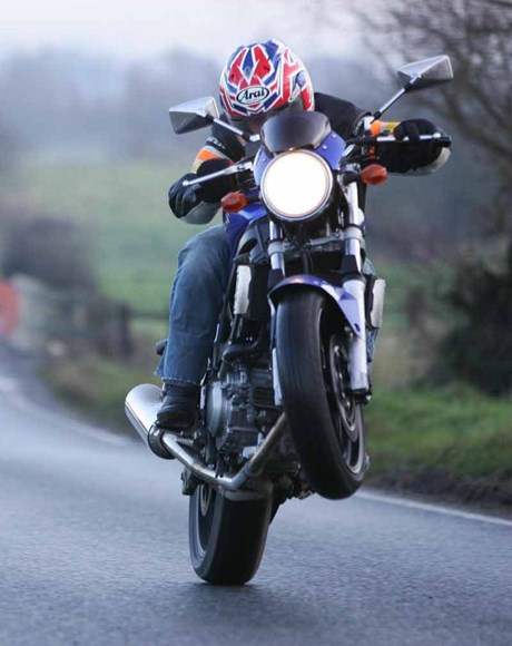 SUZUKI SV650 (1999-2015) Review | Speed, Specs & Prices | MCN