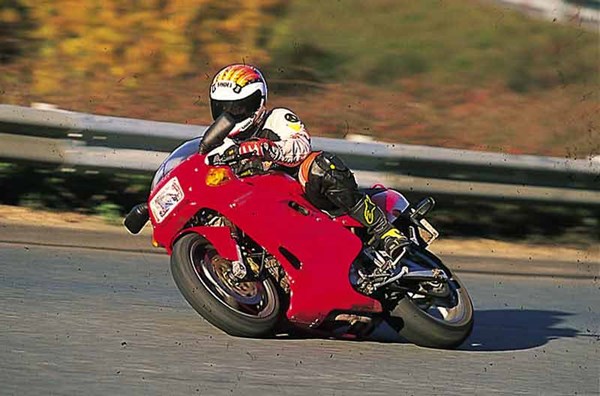 DUCATI 600SS (1993-1999) Review | Speed, Specs & Prices