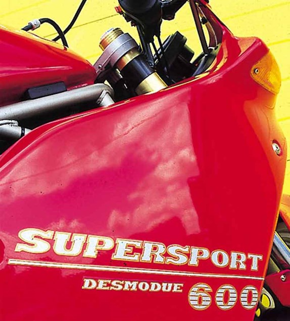 DUCATI 600SS (1993-1999) Review | Speed, Specs & Prices