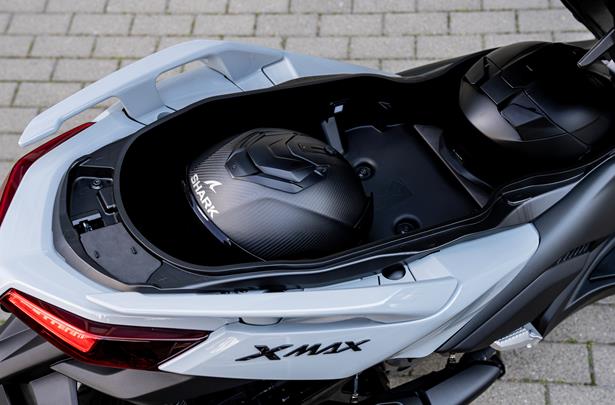 Yamaha XMAX 125 and 300 scooters given tech-heavy update
