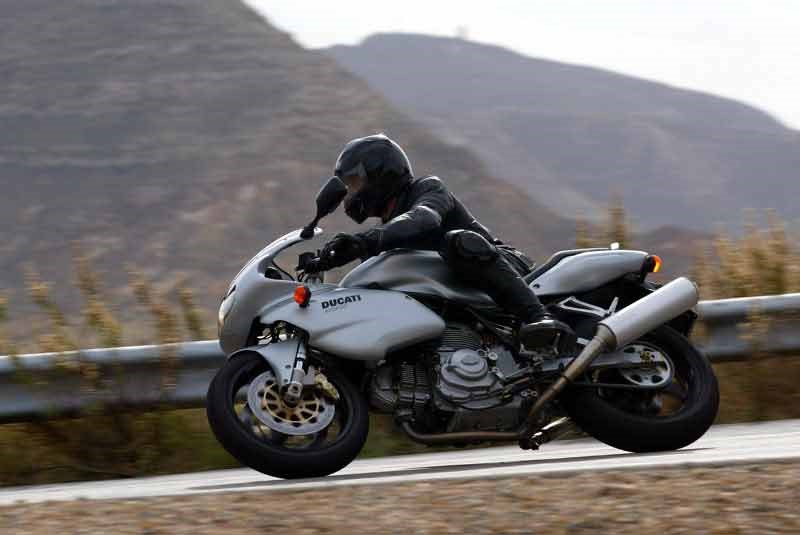 DUCATI 620 SPORT (2002-2003) Review | Specs & Prices