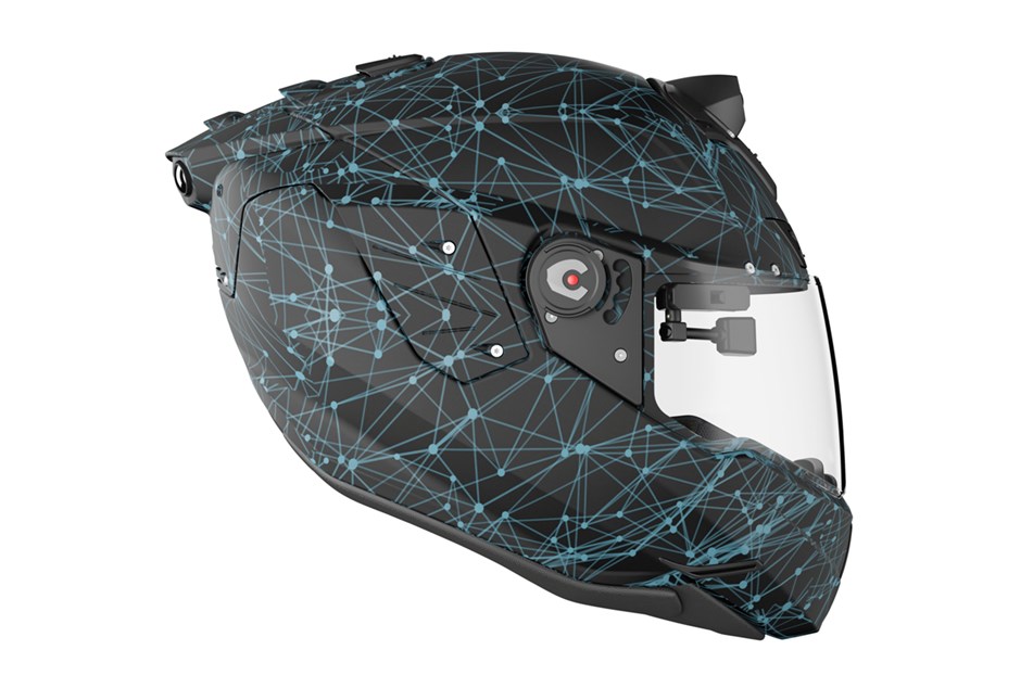 High-tech smart helmet banishes blind spots and more