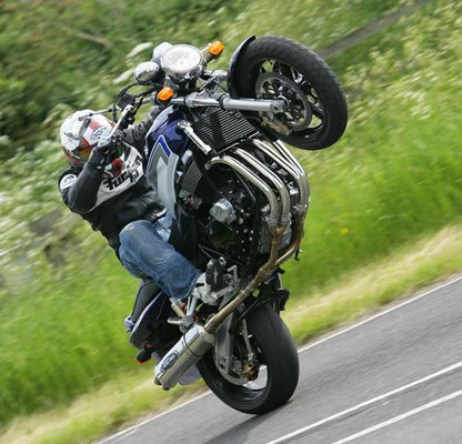 Suzuki GSX 1400 (2001-2006) Review | Speed, Specs & Prices