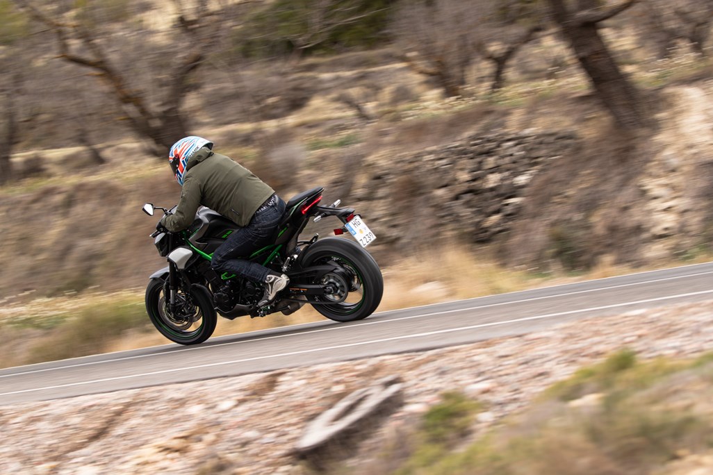 2025-on Kawasaki Z900 review | A solid, sub-litre naked