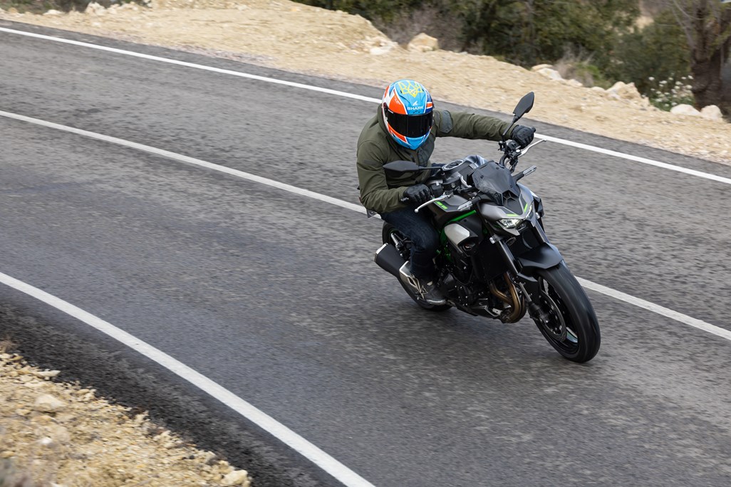 2025-on Kawasaki Z900 review | A solid, sub-litre naked