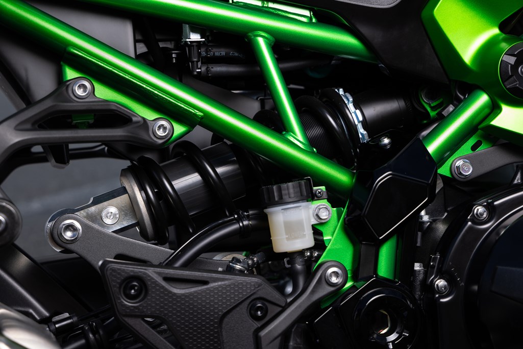 2025-on Kawasaki Z900 review | A solid, sub-litre naked