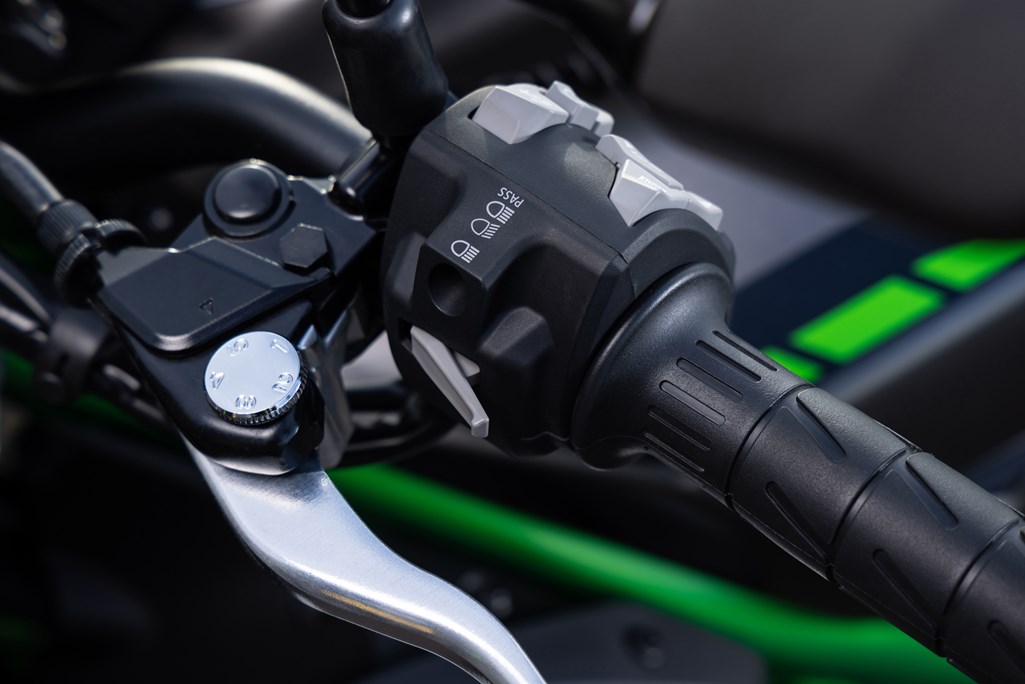 2025-on Kawasaki Z900 review | A solid, sub-litre naked