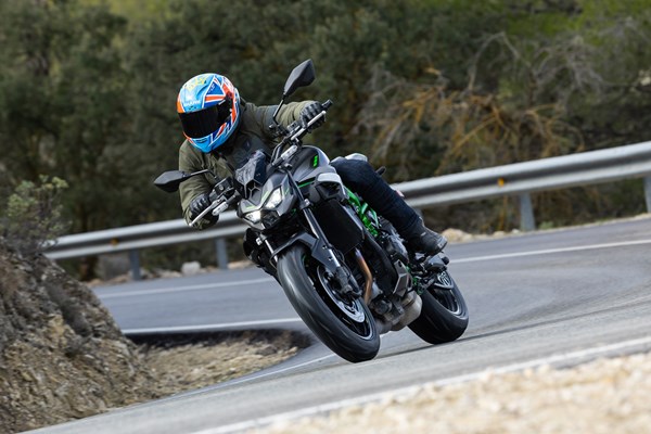 2025-on Kawasaki Z900 review | A solid, sub-litre naked
