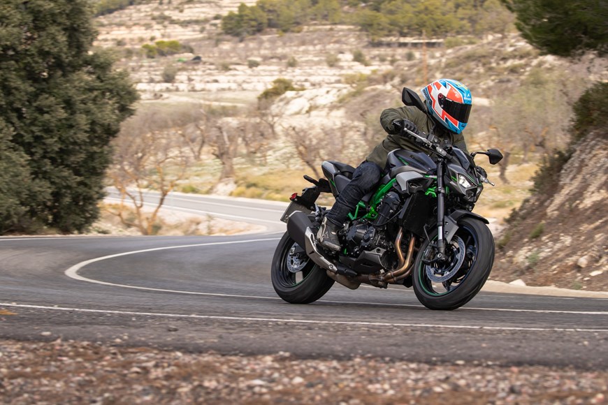 2025-on Kawasaki Z900 review | A solid, sub-litre naked