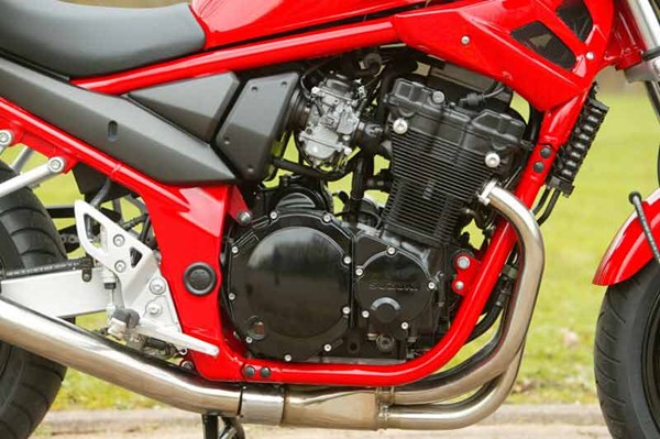 SUZUKI GSF650 BANDIT (2005-2006) Review, Specs & Prices