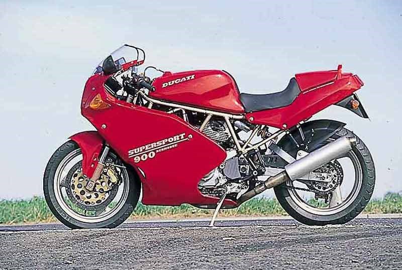 DUCATI 900SS (1990-2002) Review | Speed, Specs & Prices