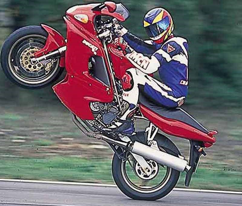 DUCATI ST4 (1996-2003) Review | Speed, Specs & Prices