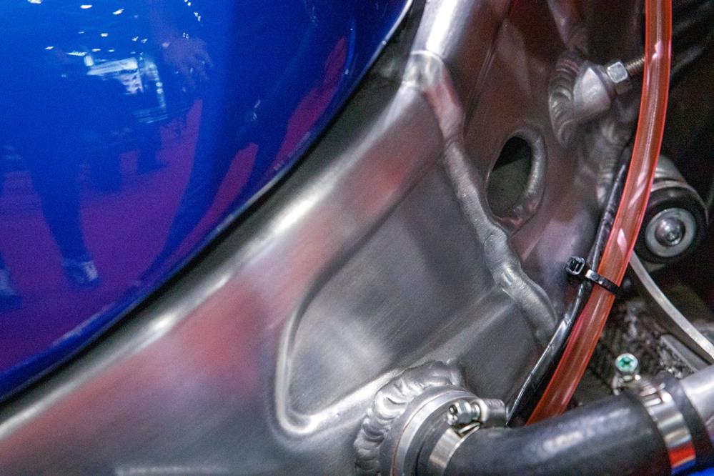 James Whitham restores Yamaha YZR500 Grand Prix bike