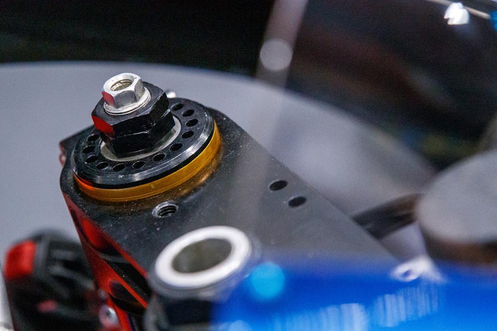 James Whitham restores Yamaha YZR500 Grand Prix bike