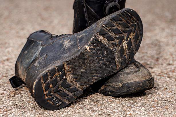 These Fox Defend boots became a firm favourite for Justin