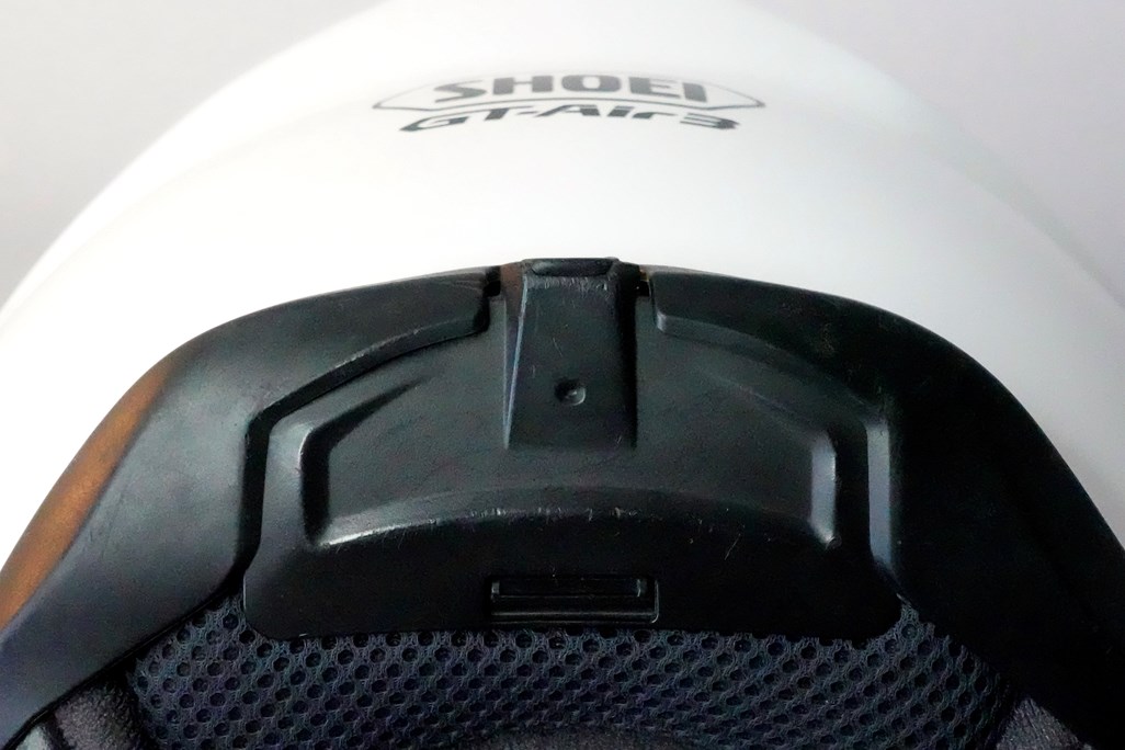 Neevesy reviews the Sena SRL3 intercom after over 15k miles