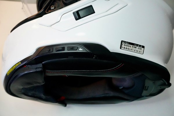 Neevesy reviews the Sena SRL3 intercom after over 15k miles