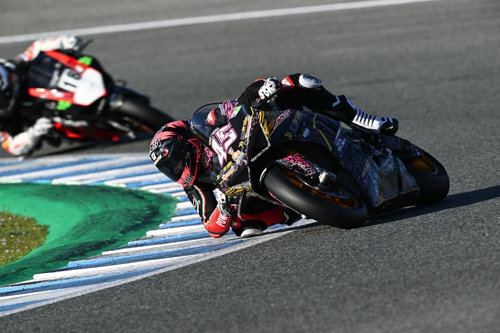 Italian made racing suit achieves AAA rating without leather