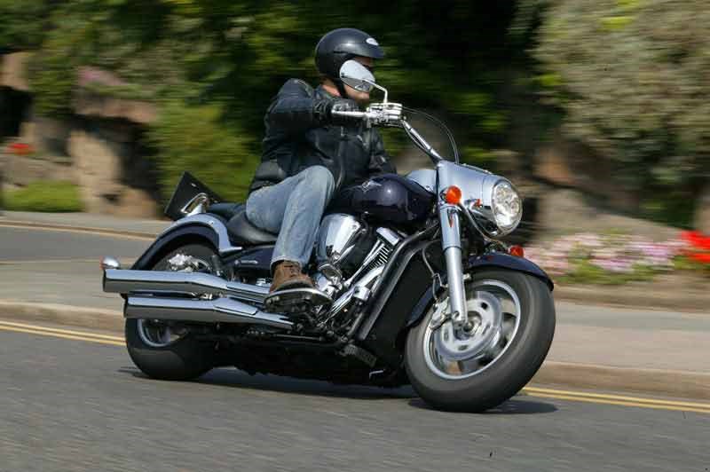 KAWASAKI VN2000 (2004-on) Review | Speed, Specs & Prices