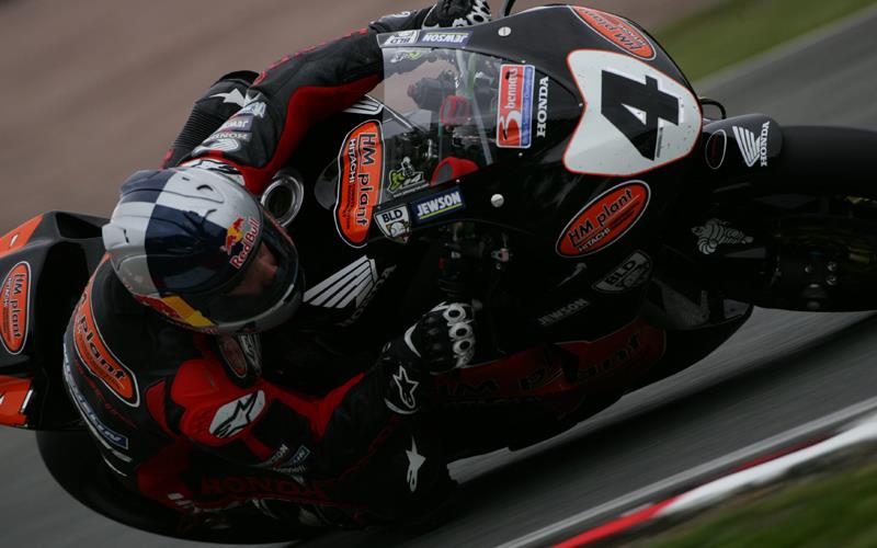 Rea fastest despite crash