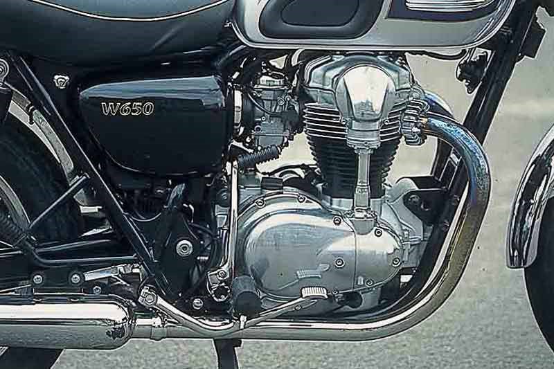 Kawasaki W650 (1999-2006) Review | Speed, Specs & Prices