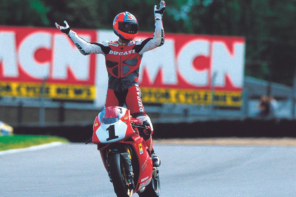 Four-time WSBK champ Carl Fogarty honoured at Goodwood FoS