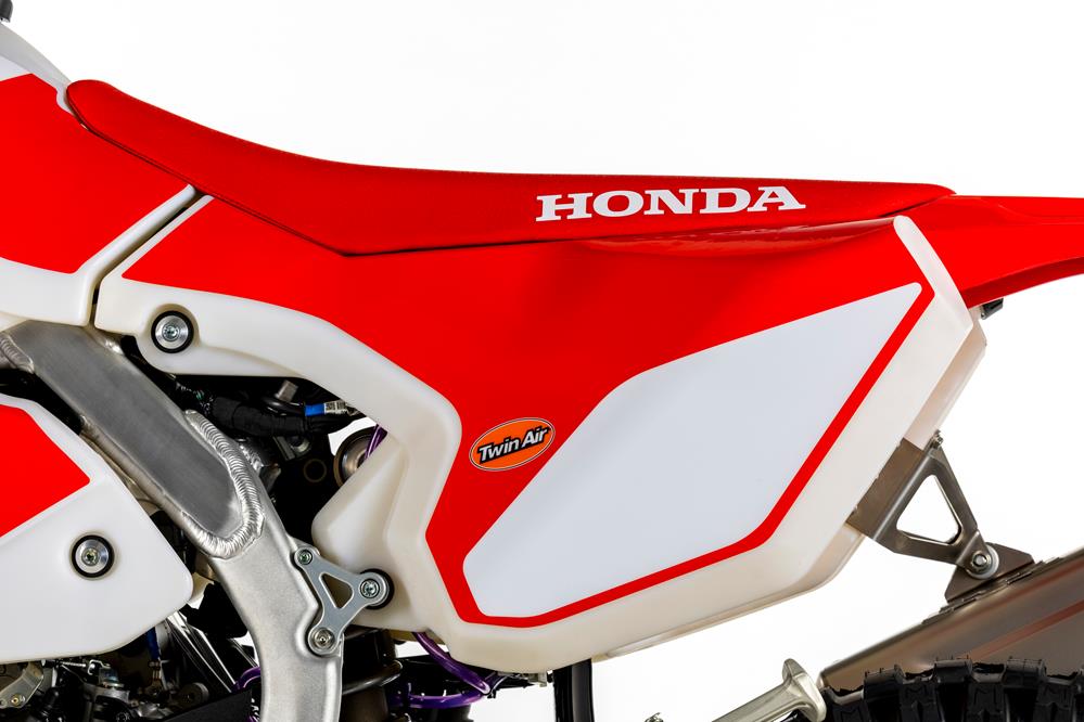Honda reveal Dakar spec CRF450RX Rally for customer purchase