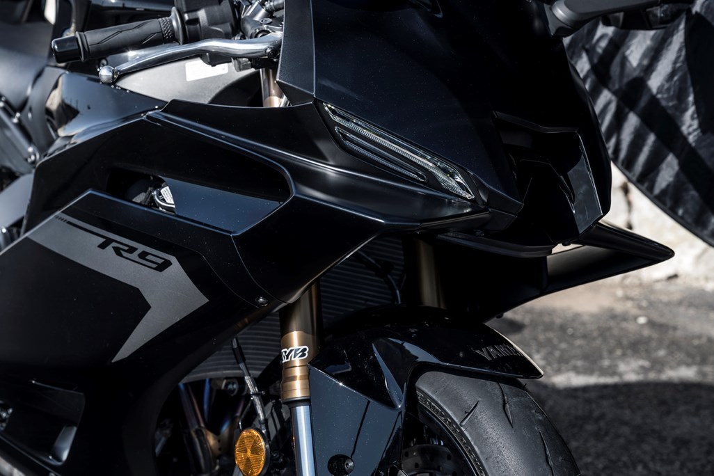 2025-on Yamaha R9 review: real world YZF supersport kicks!