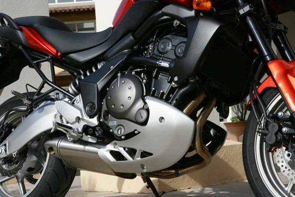 KAWASAKI VERSYS 650 (2006-2009) Review, Specs & Prices