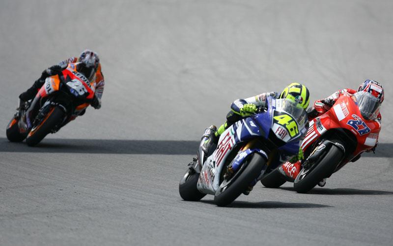 British MotoGP: Valentino Rossi admits 800s have made overtaking tougher
