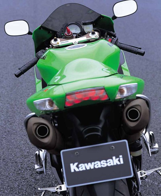 KAWASAKI ZX-10R (2006-2007) Review | Specs & Prices