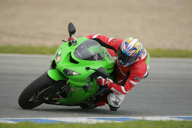 KAWASAKI ZX-10R (2006-2007) Review | Specs & Prices