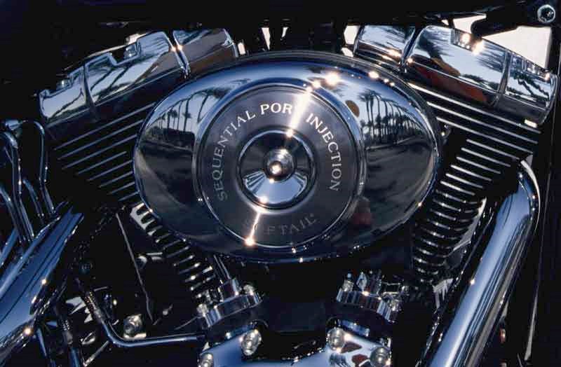 HARLEY-DAVIDSON DEUCE (1999-2005) Motorcycle Review