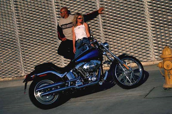 HARLEY-DAVIDSON DEUCE (1999-2005) Motorcycle Review