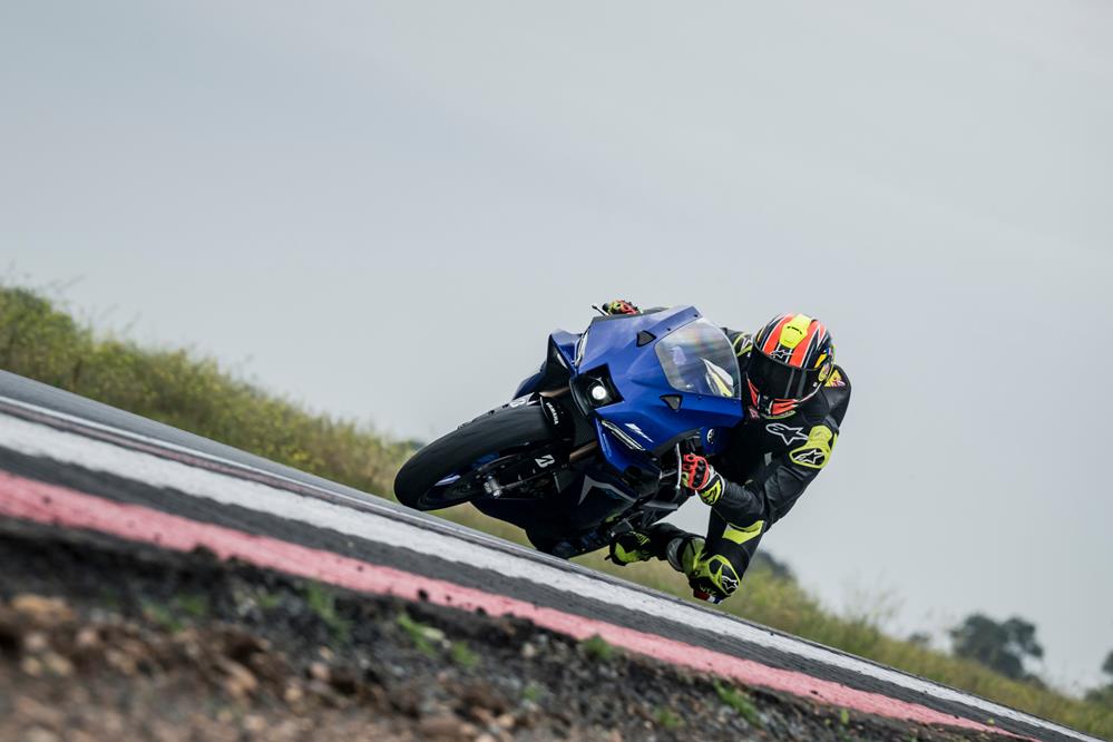 Akrapovič launch road-legal exhaust system for the Yamaha R9