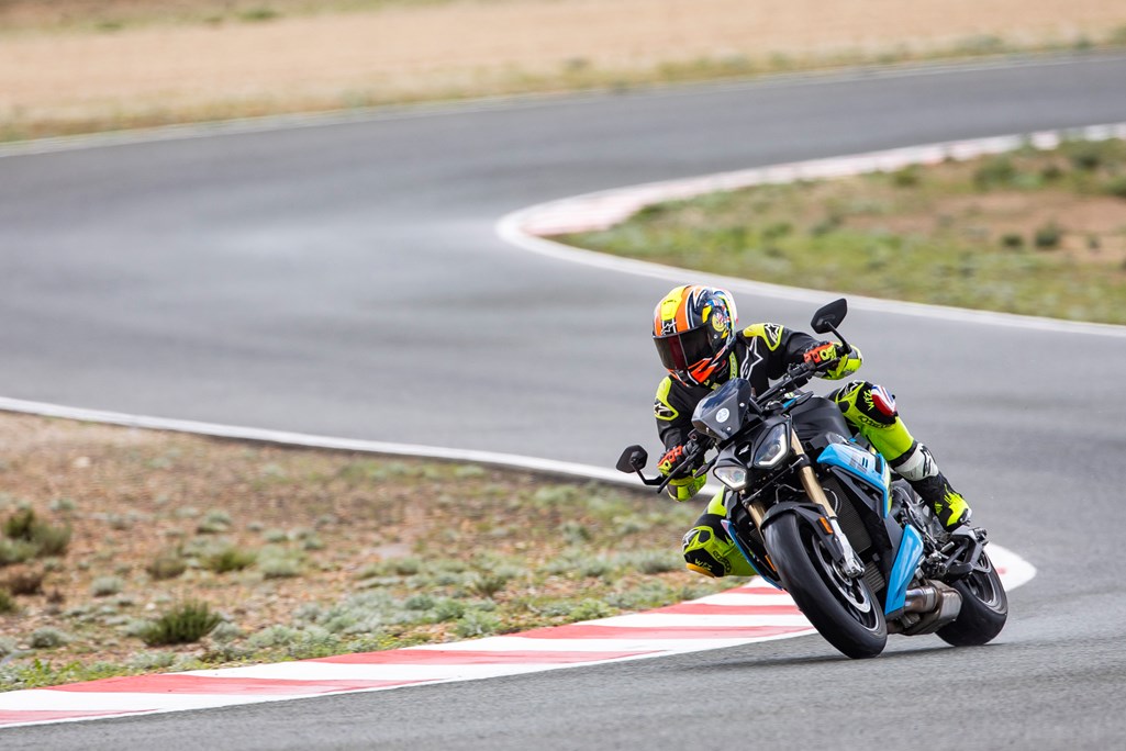 2025-on BMW S1000R review: safer and quicker than ever