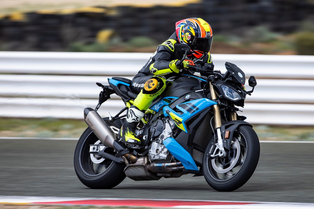 2025-on BMW S1000R review: safer and quicker than ever