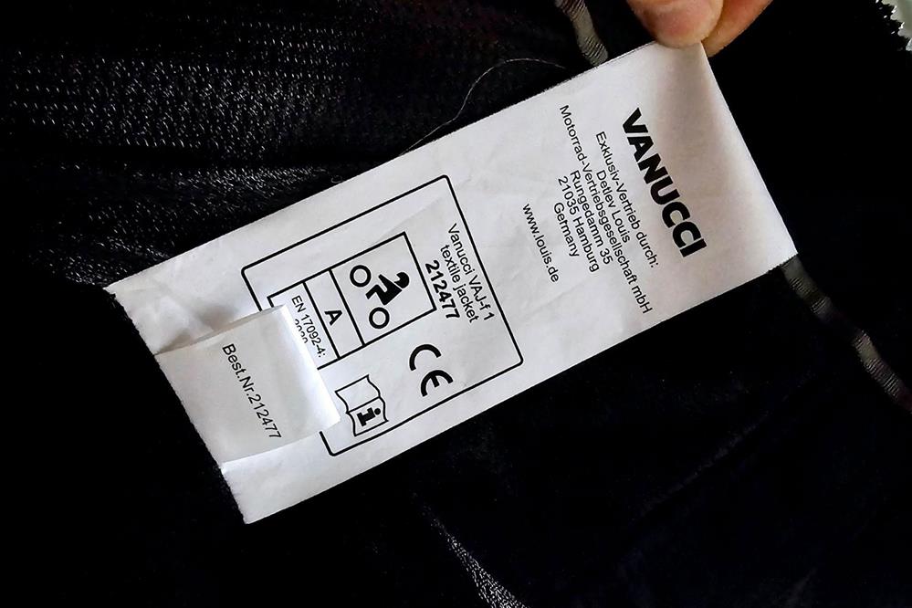 Vanucci VAJ-1 ladies textile jacket is a faff too far for me