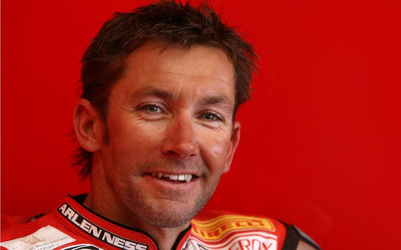 Brands Hatch World Superbikes: Troy Bayliss out to spoil the party