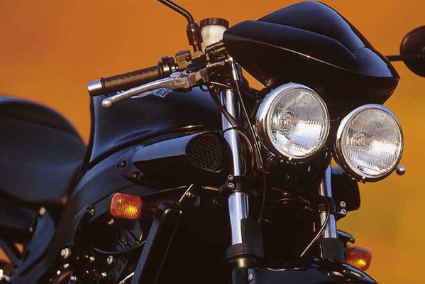 TRIUMPH SPEED FOUR (2002-2006) Review, Specs & Prices