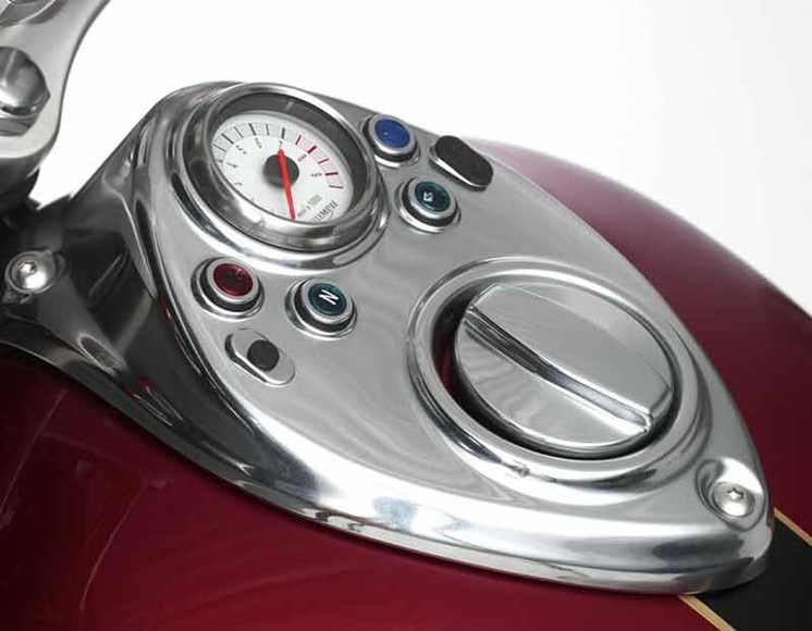 TRIUMPH SPEEDMASTER (2002-2011) Review, Specs & Prices