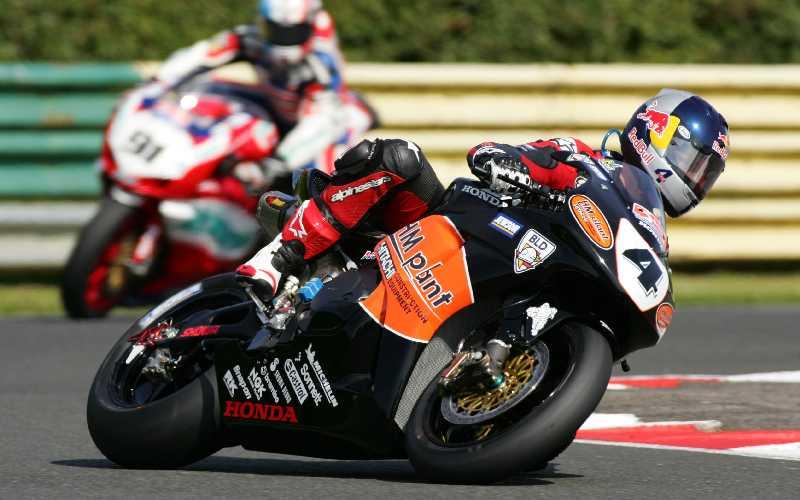 Cadwell Park British Superbikes: Jonathan Rea fastest in free practice one