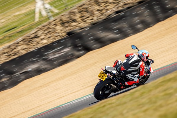 2025-on BMW S1000RR review: A serious bike, with more focus!
